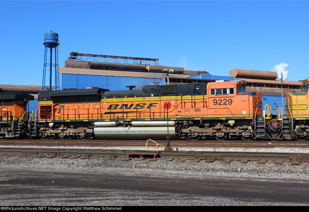 BNSF 9229